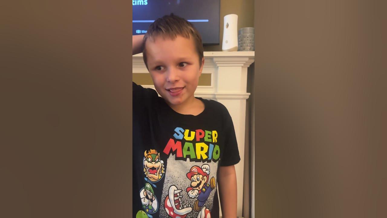 How to blow bubbles with bubble gum tutorial! - YouTube