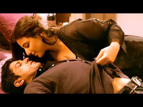 Vidya Balan Romantic Scene | Shaadi Ke Side Effects | Farhan Akhtar