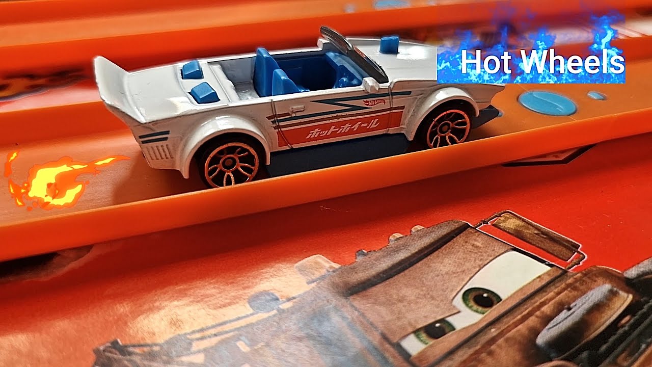 Lets start the engine Hot Wheels Track Manga 4K UHD - YouTube