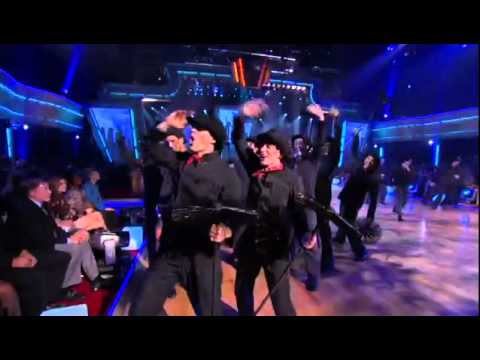 Talon Ackerman as Michael Banks with the Mary Poppins Cast on Dancing ...