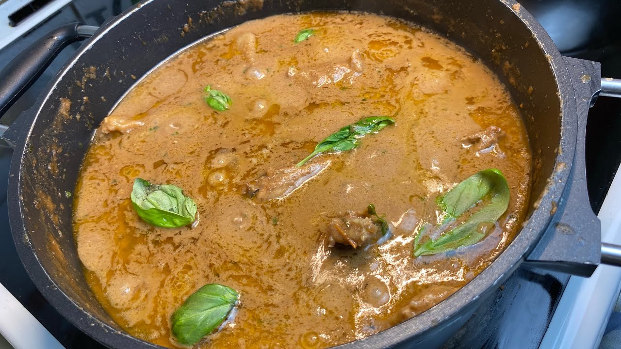 Cameroonian peanut/groundnutstew recipe - YouTube