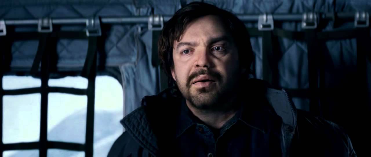 The Thing 2011 movie trailer - YouTube