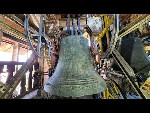 Deutschnofen / Nova Ponente (Südtirol/BZ-I) Geläute der Pfarrkirche zu den Hll. Ulrich und Wolfgang
