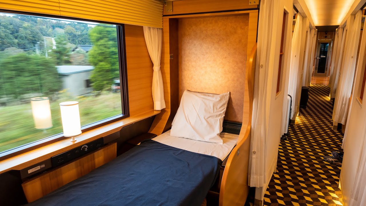 Enjoying new experience by West Express Ginga First class. Osaka-Izumo ...
