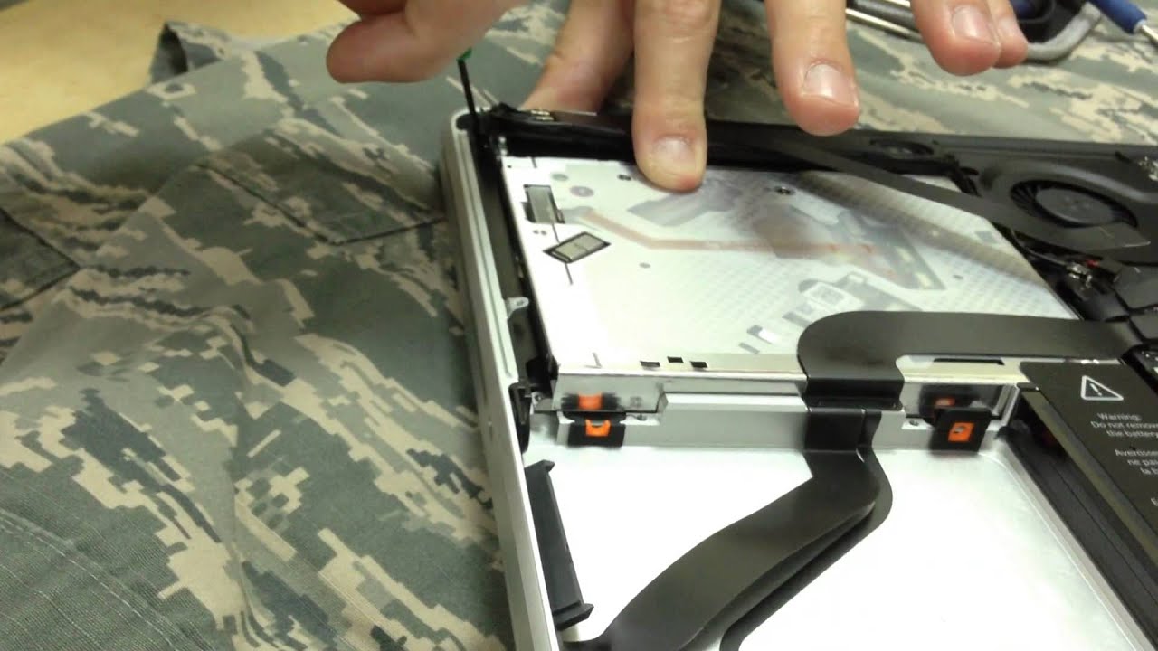 Macbook Pro Upgrade SSD / RAM / Data Doubler - YouTube