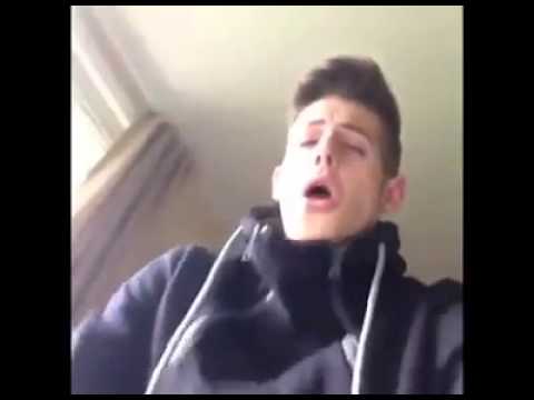 Kız ve Erkek Hapşırığı || VineVideos