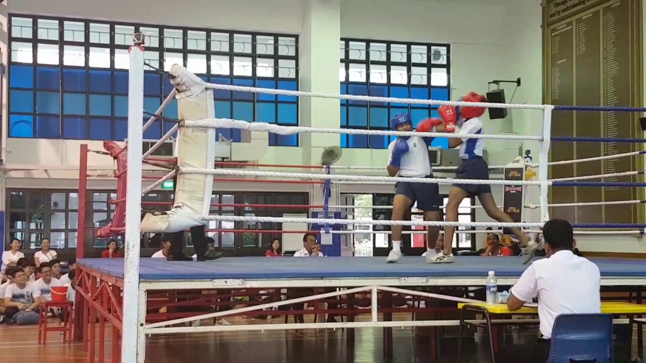 St Andrew's Boxing Match - YouTube