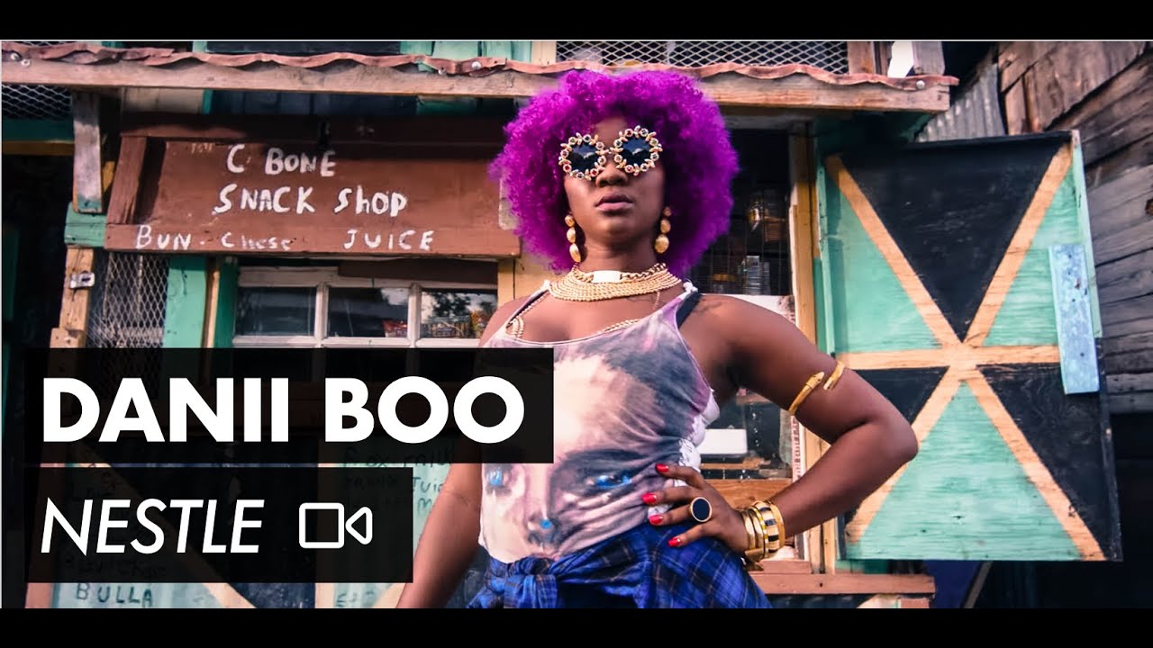 Daniiboo • Nestle (Official Video) - YouTube