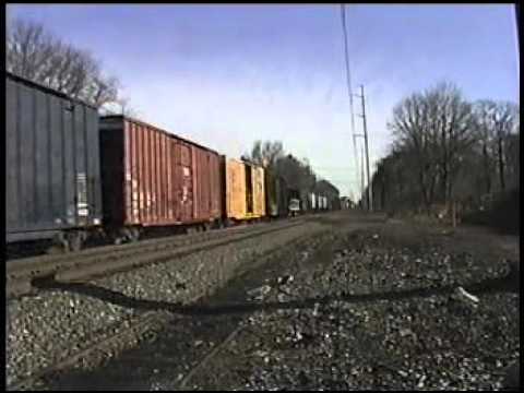 CONRAIL Shared Assetts Lehigh Line includes CSX&NS trains at Clark,NJ Winter 2003 - YouTube