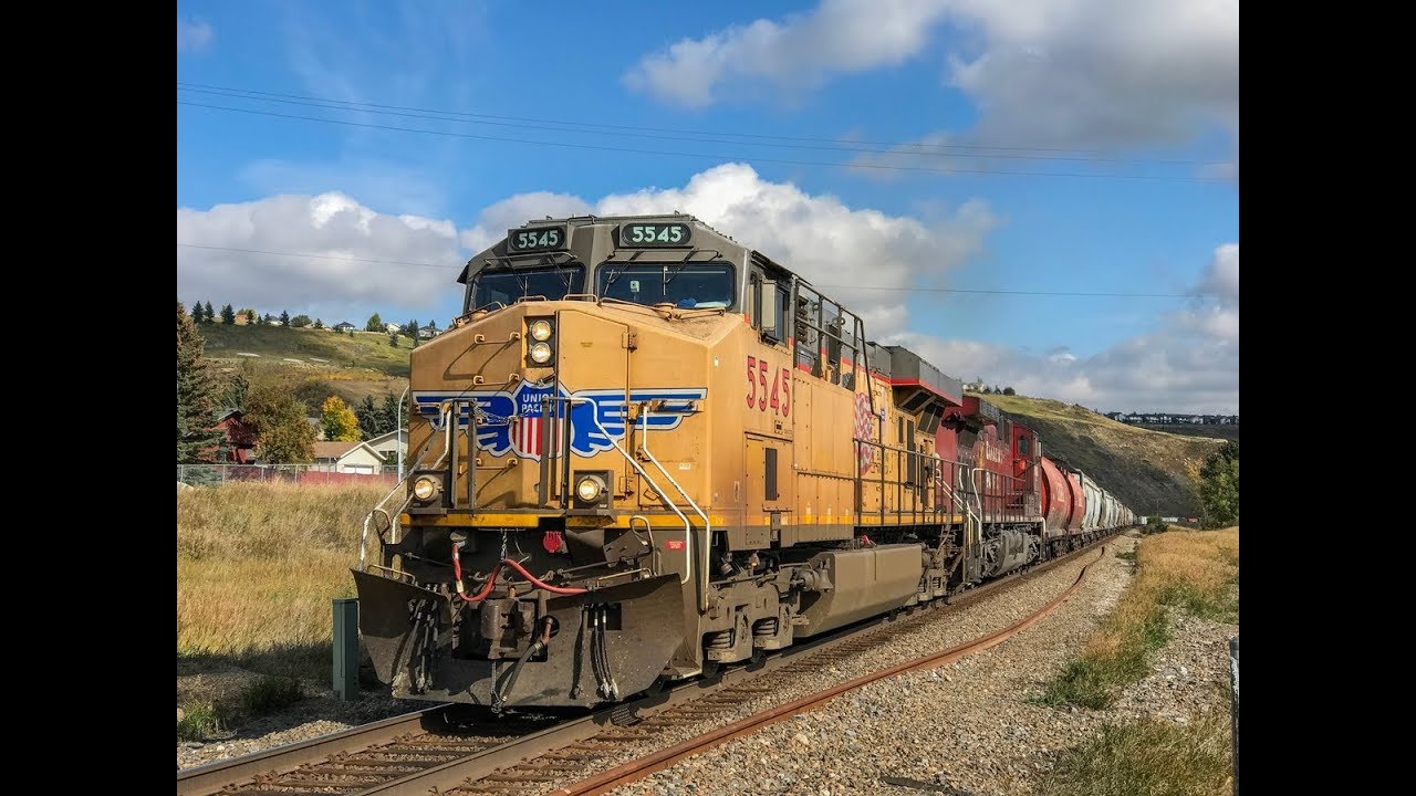 TVR Rail Spotting HD: (Vol.15) TRAINS IN COCHRANE AB - YouTube