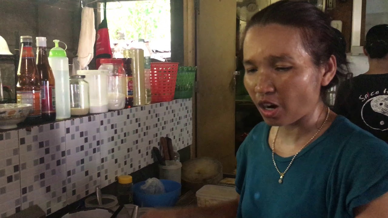 Clam in Thai Herbal Sauce or Hoi Phad Cha - YouTube