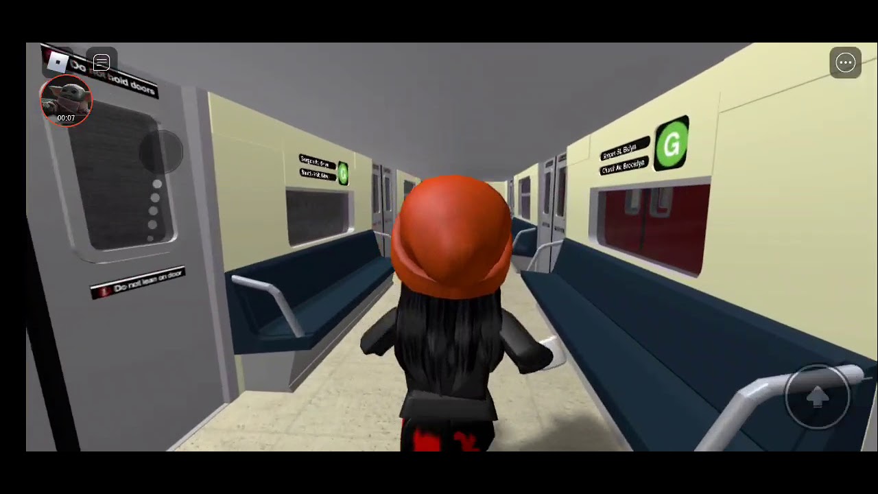 walk through R40 on the G train at roblox game - YouTube