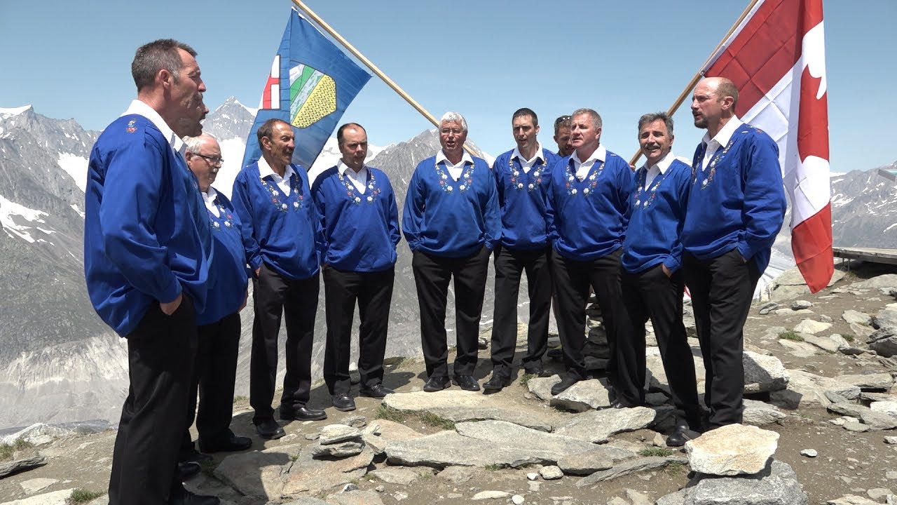 Swiss abroad keep yodelling tradition alive - YouTube