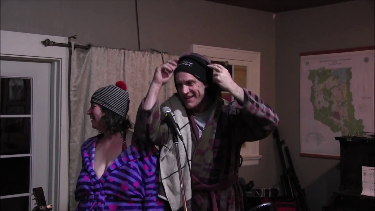 H2O Fest 'Bath Robe Ball' ad with Renee Conn and John Porterfield - YouTube