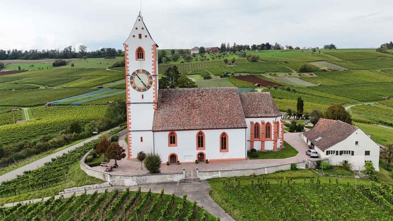 EUROPEAN COUNTRYSIDE | DRONE AERIAL VIEWS | FIELDS, HAYSTACKS ...