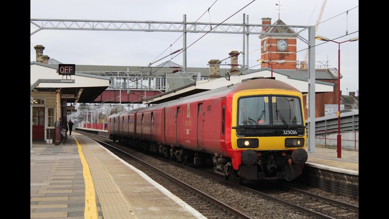 Fast Freight Trains @ Harrow & Wealdstone Station - 2nd January 2019 ...