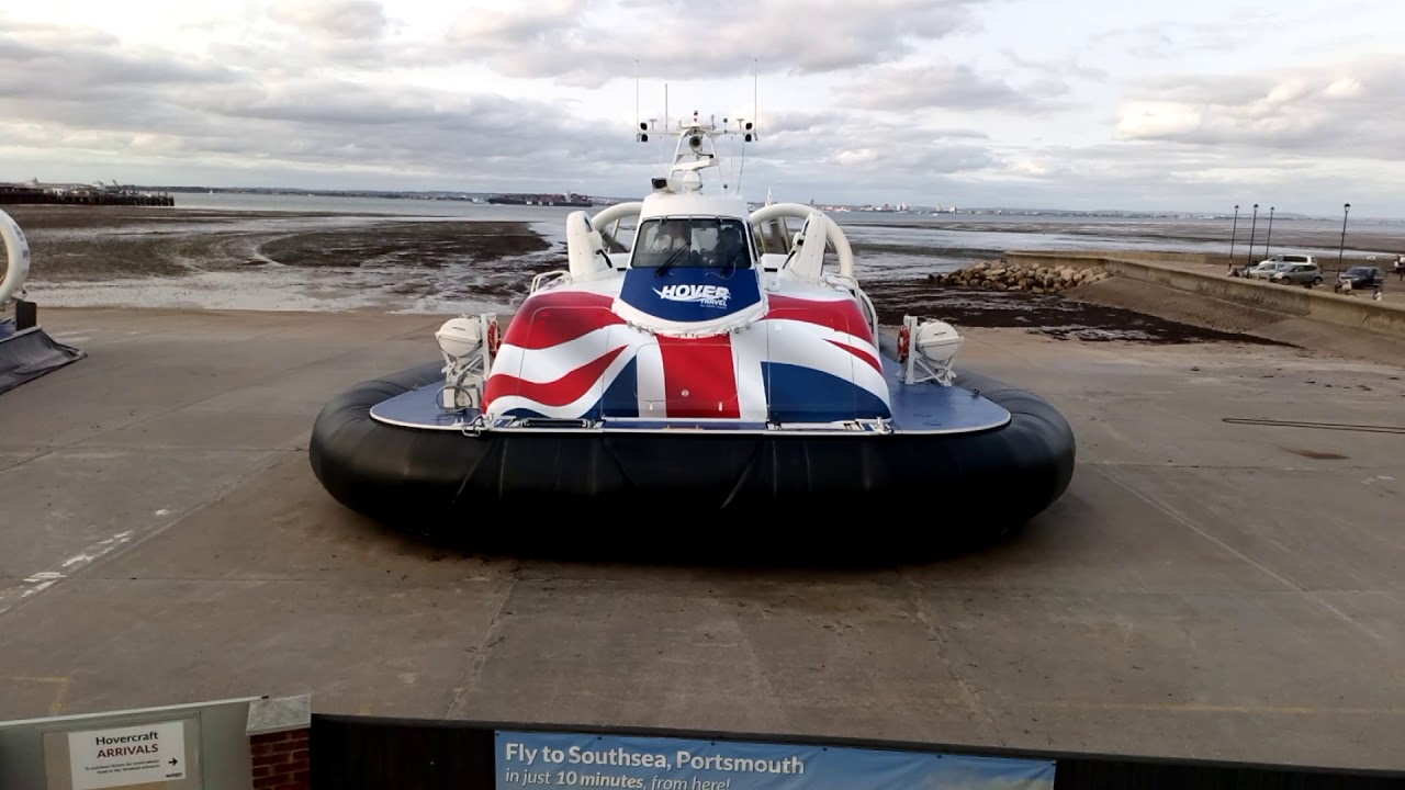 Isle of Wight Hovercraft - YouTube