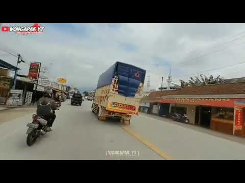 Truk Ceper abis berani Oleng Gasruk abis