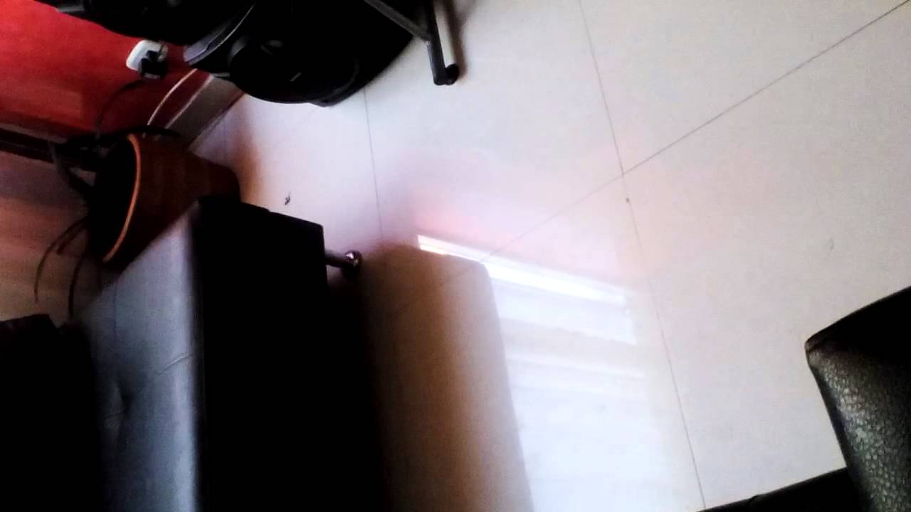 Niña bailando encuentra hada muerta - YouTube