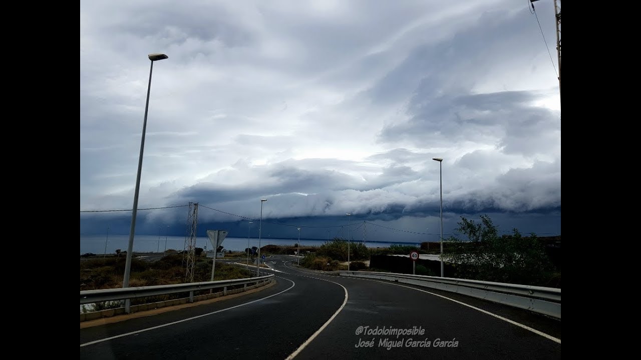 18-10-18: (2°parte) Línea de Turbonada y Arcus Shelfcloud. Un titan del ...