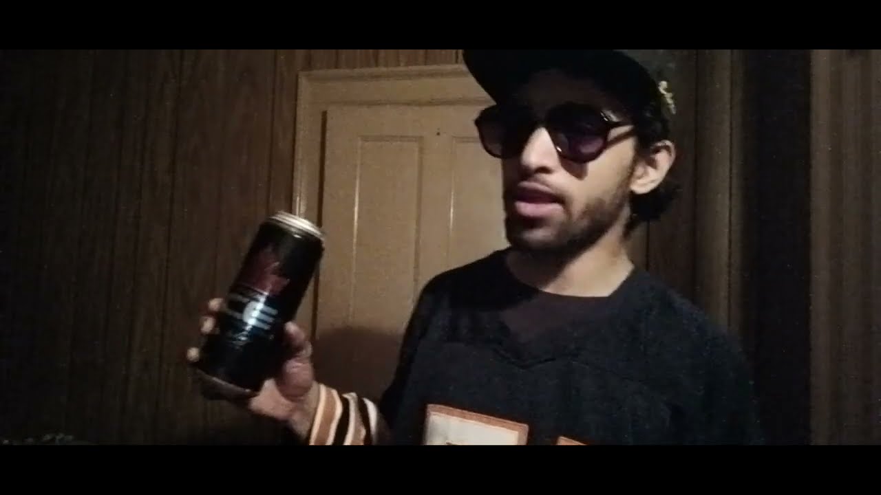 Molson ice 24oz Monday - YouTube