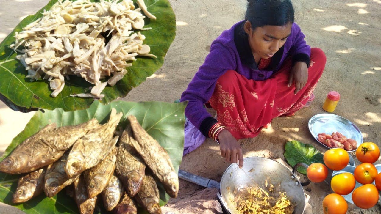 Dry fish curry recipe cooking and eating// village cooking //cooking by ...