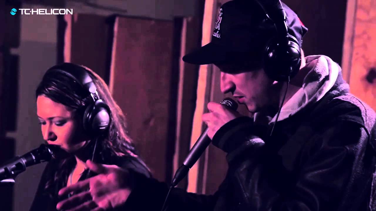 Ill-Esha live electronic set with VoiceLive Touch 2 - YouTube