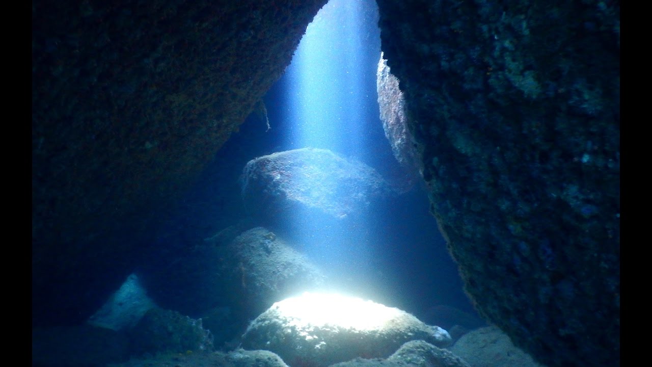 Freediving in undewater cave - Tioman Island Malaysia - YouTube