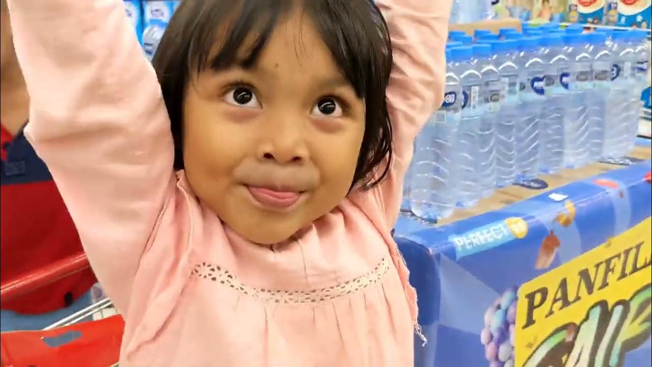 Temenin mama belanja - YouTube