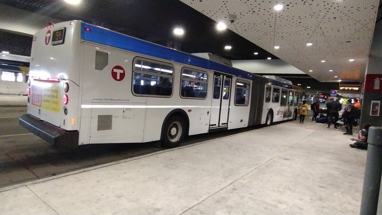 Metro Transit NFI D60LFR (Articulated Bus) Ride from MOA to Terminal 1 ...