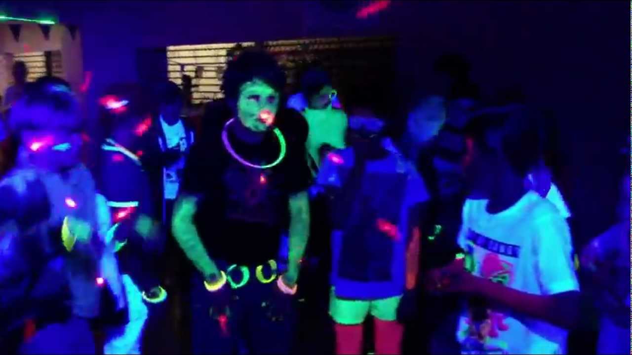 Cameron's - neon glow video disco birthday party with - www.SoundONE.co ...