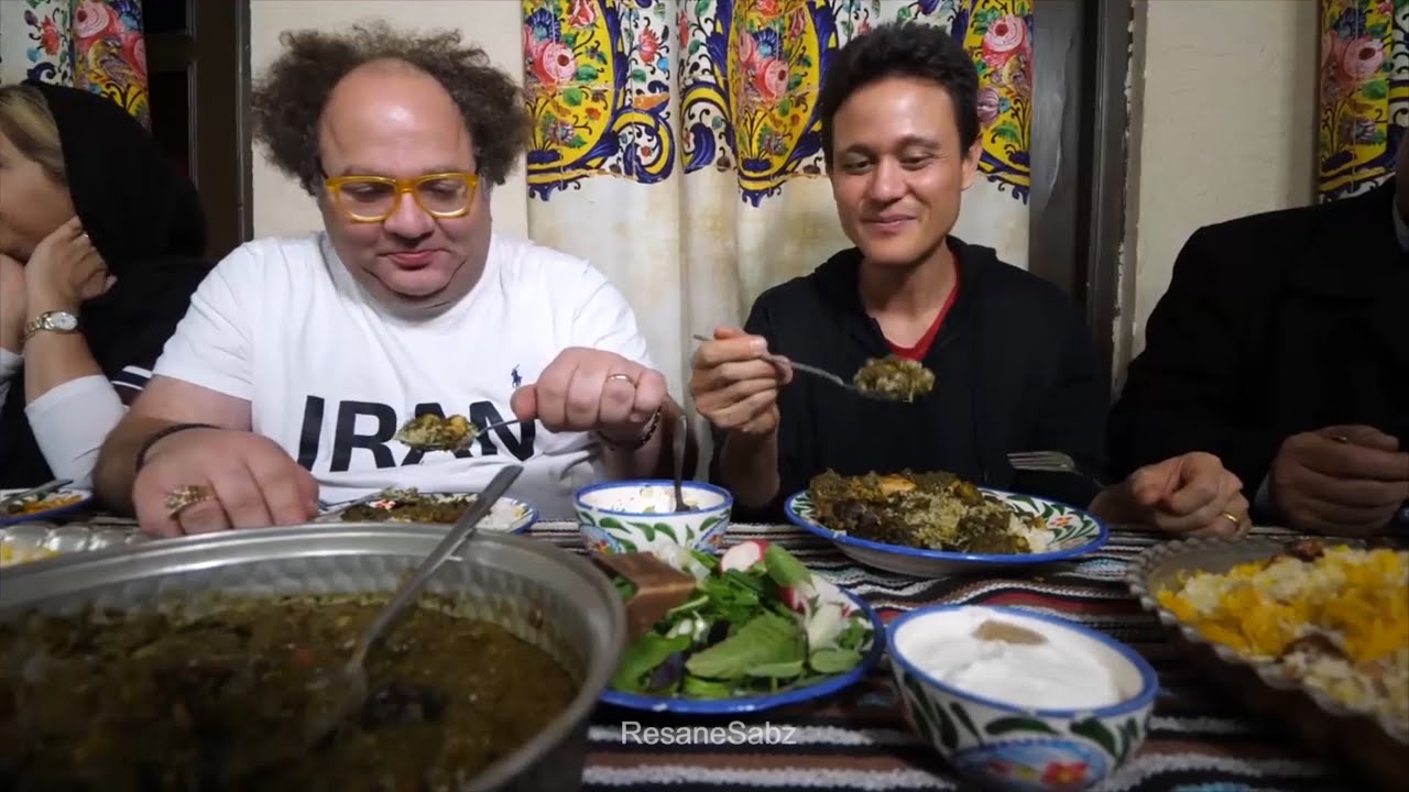 قرمه‌سبزی - مارک وینز، مستر تیستر، ول شدگان Mark Wiens, Mr Taster # ...