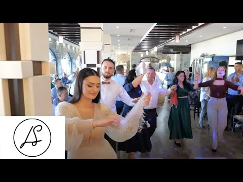 Surpriza Per Ciftin 2 Kengetare - Fejesa Paola & Ridi (FULL HD) 2022 ...