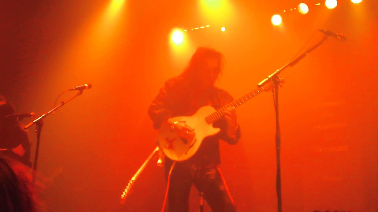 Yngwie Malmsteen classical guitar - YouTube