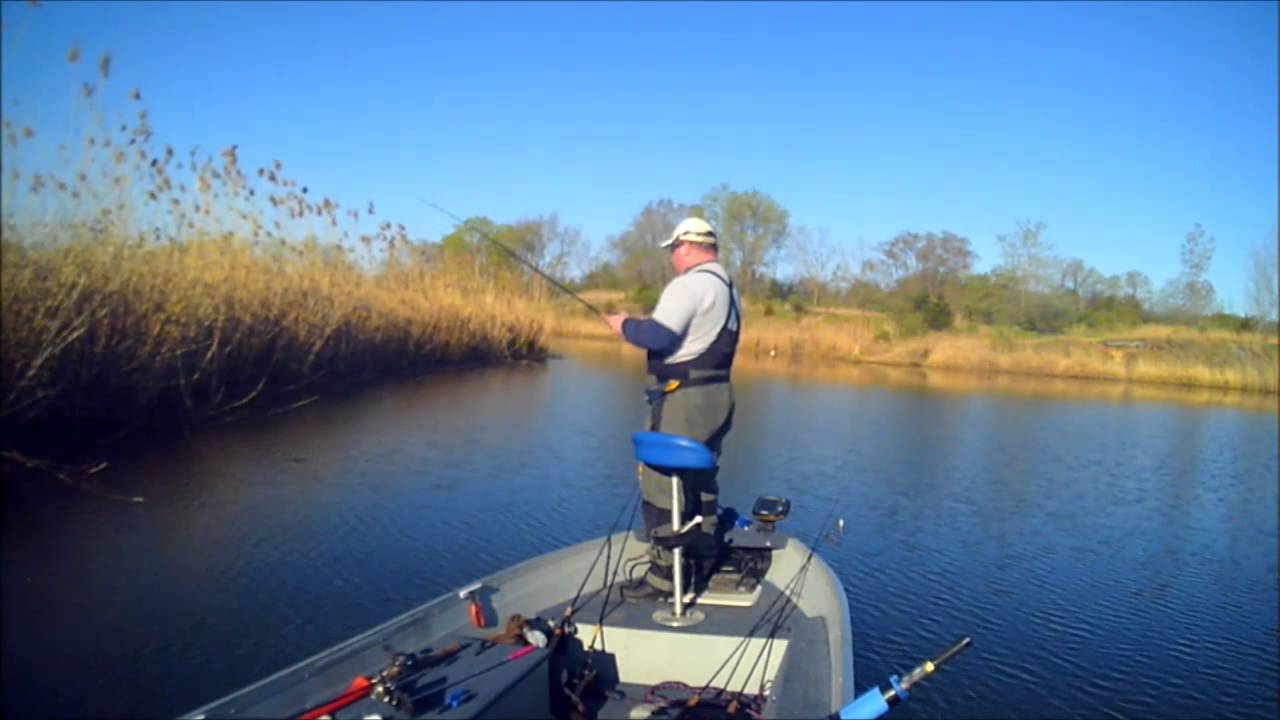 Mazonia, Monster Lake 5-1-15. Includes 5+Pounder - YouTube