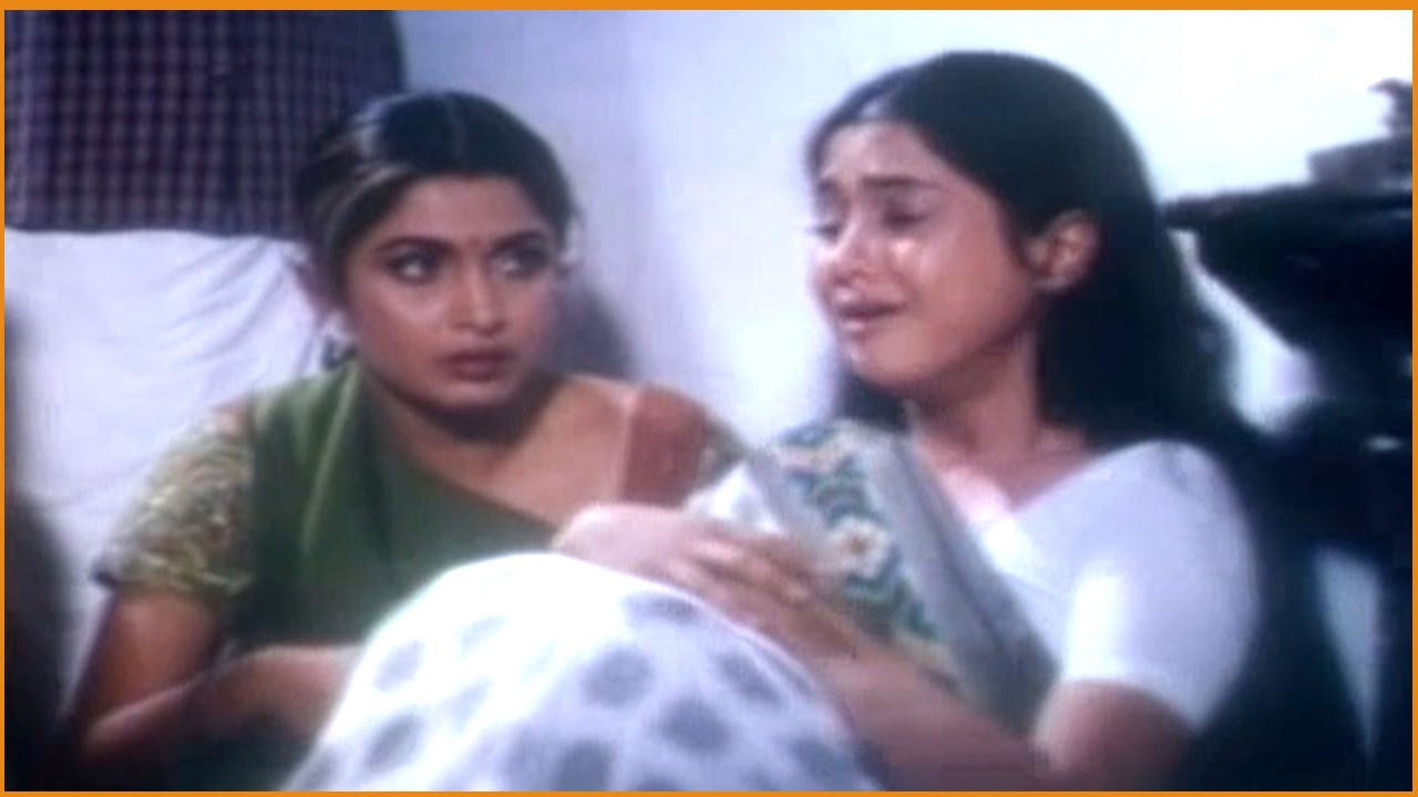 Narasimhudu || Devayani Emotional For Her Father Death || Sarath Kumar ...