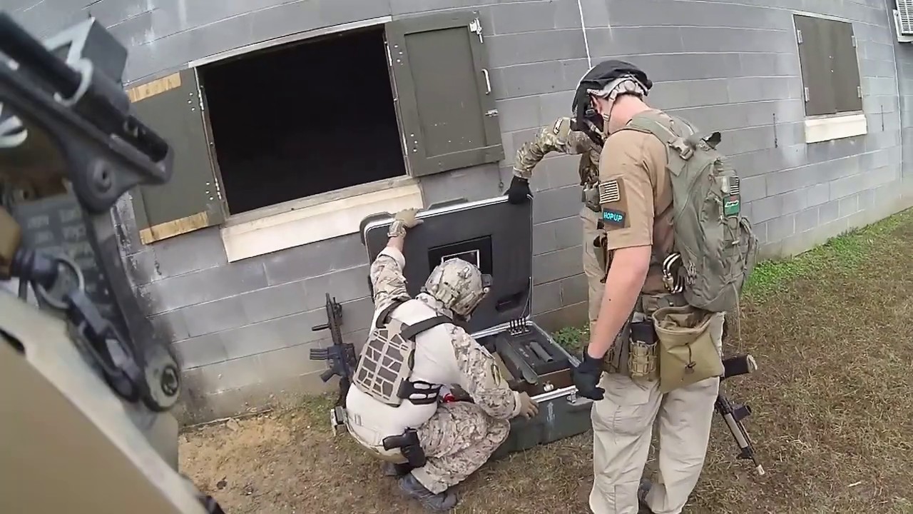 Third Coast Airsoft Operation Trench Knife II - YouTube