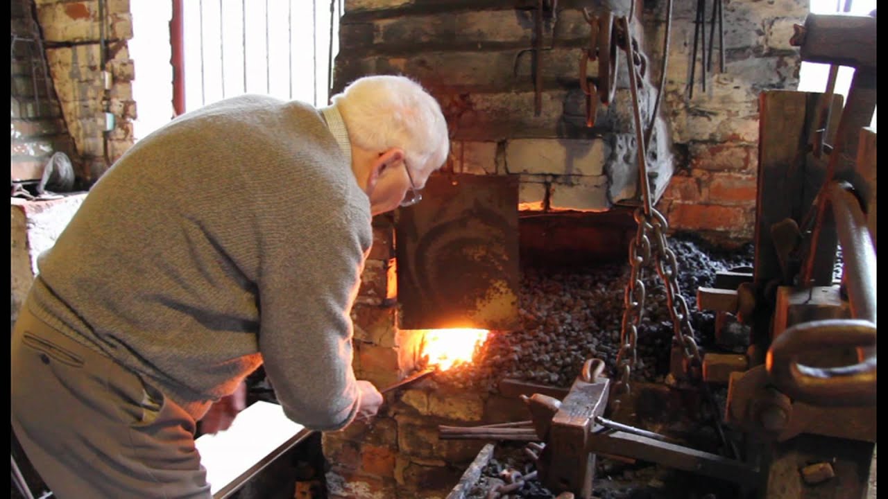 History of chain making HD - YouTube