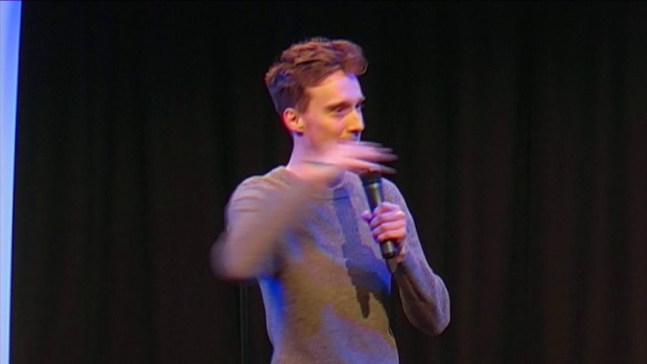 Callad Gale at the Chortle Student Comedy Award 2020 - YouTube