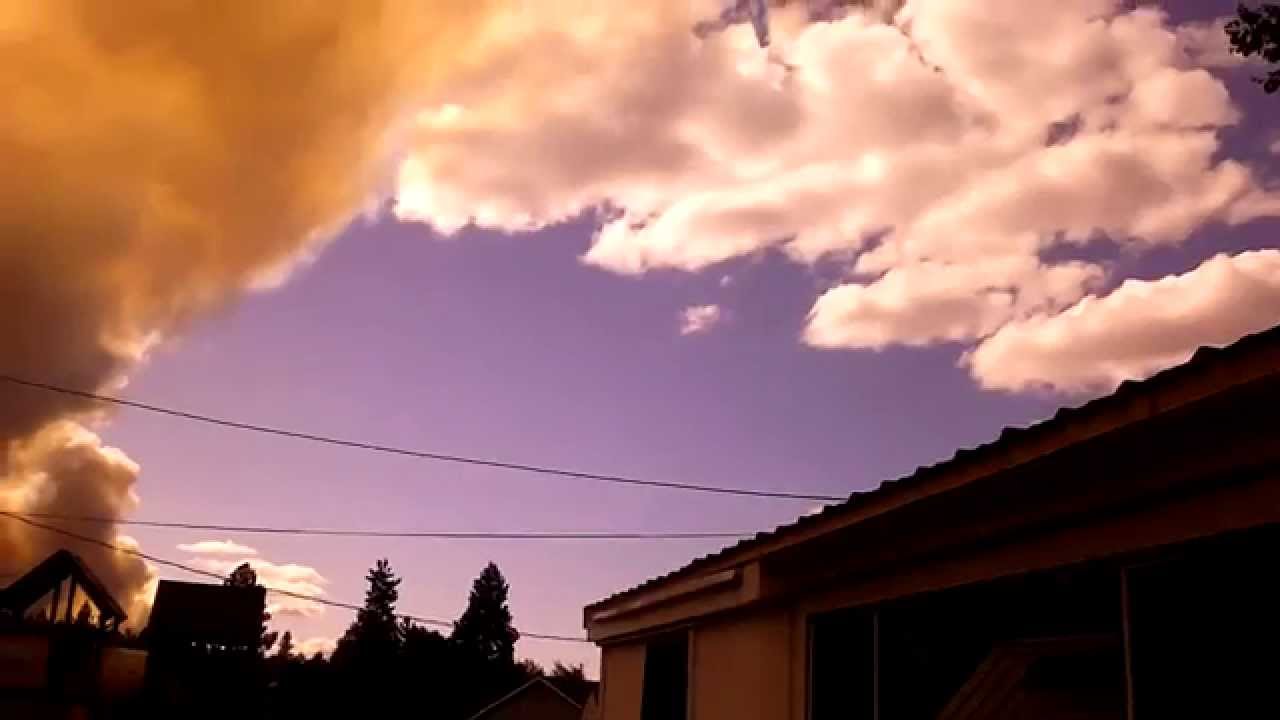 Wild Fire Bend Oregon - YouTube