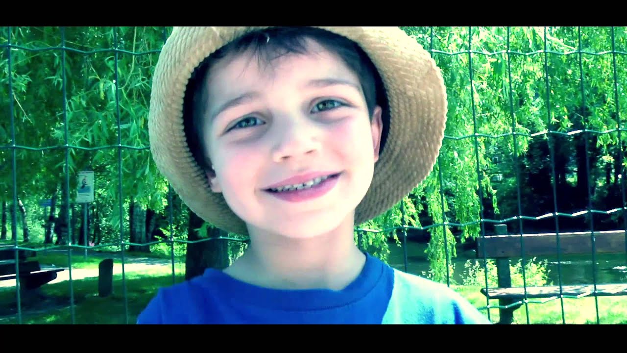 La différence quelle drôle de danse - enfants autistes belgique - YouTube