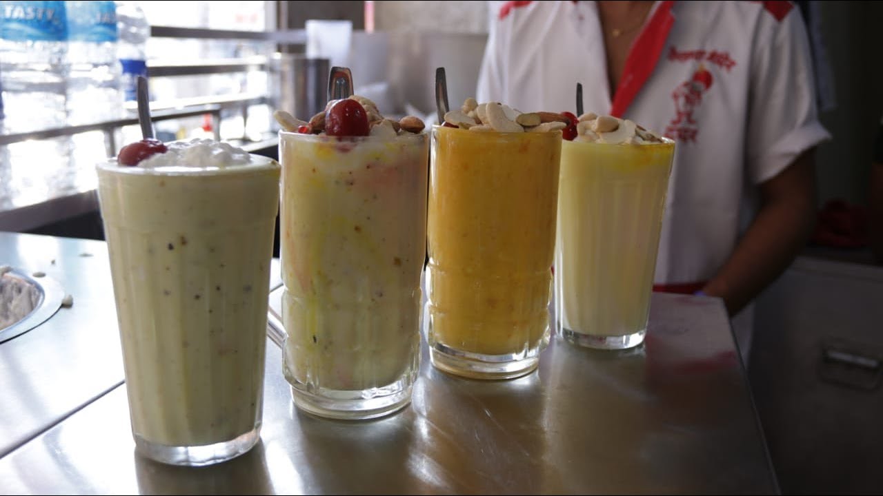 Fastest Lassi Maker | Best Lassi In Mumbai | Street Food Mumbai - YouTube