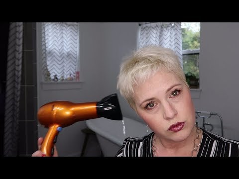 How to Style a Super Short Pixie Cut - YouTube
