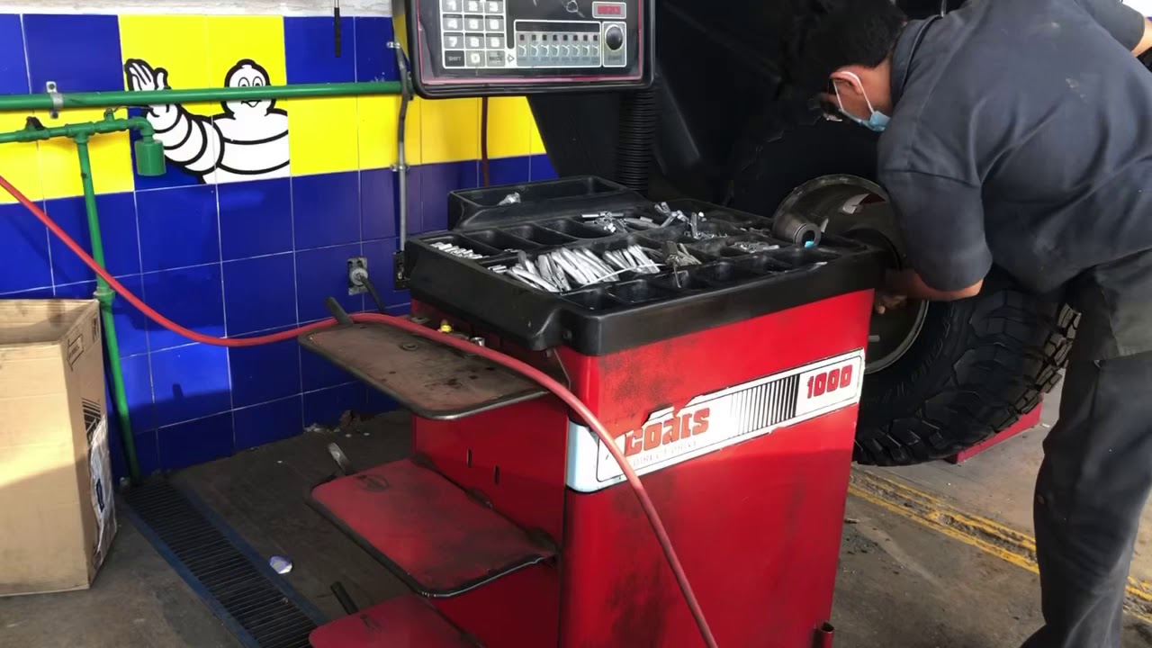 Balanceó de llantas, que plomo es mejor - YouTube