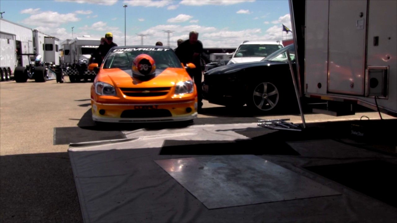 Leigh Cates with Lane Racing, Chicagoland Motor Speedway / NHRA - YouTube