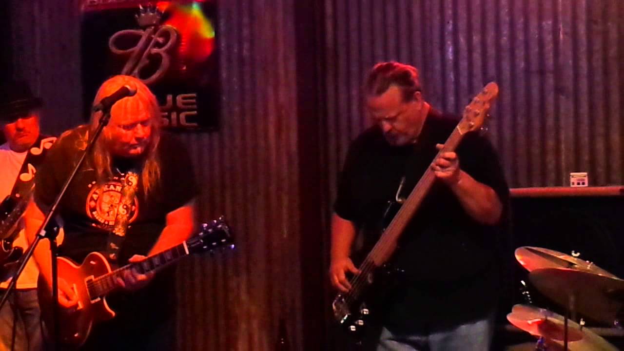 Day of the Eagle (Robin Trower Cover), Greg Cagle, 7-30-2015 - YouTube