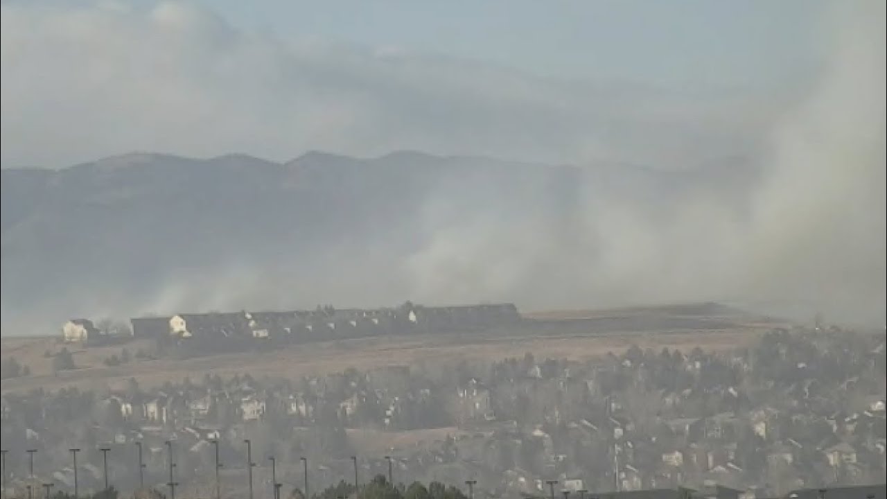 Boulder Officials Provide Fire Update - YouTube