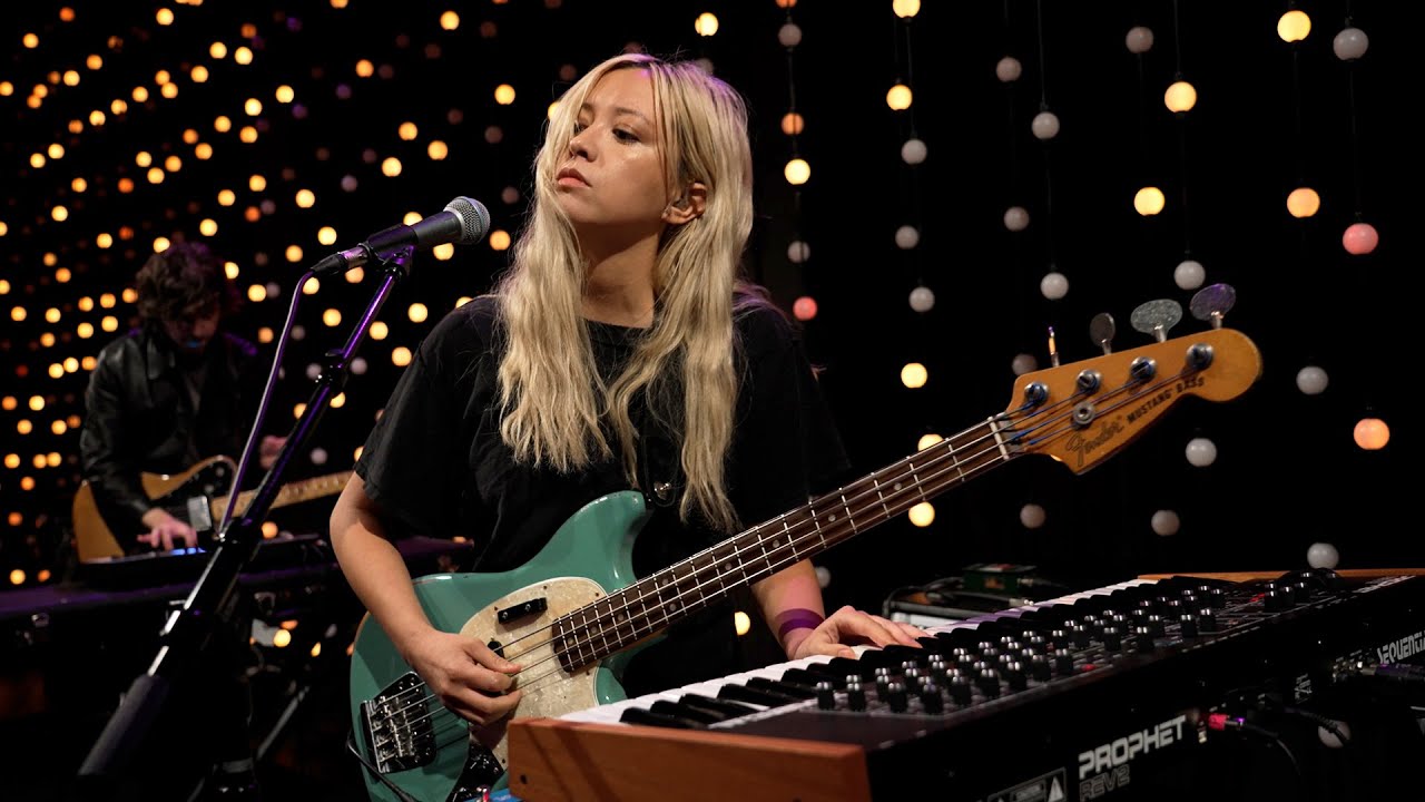 Lo Moon - Waiting A Lifetime (Live on KEXP) - YouTube