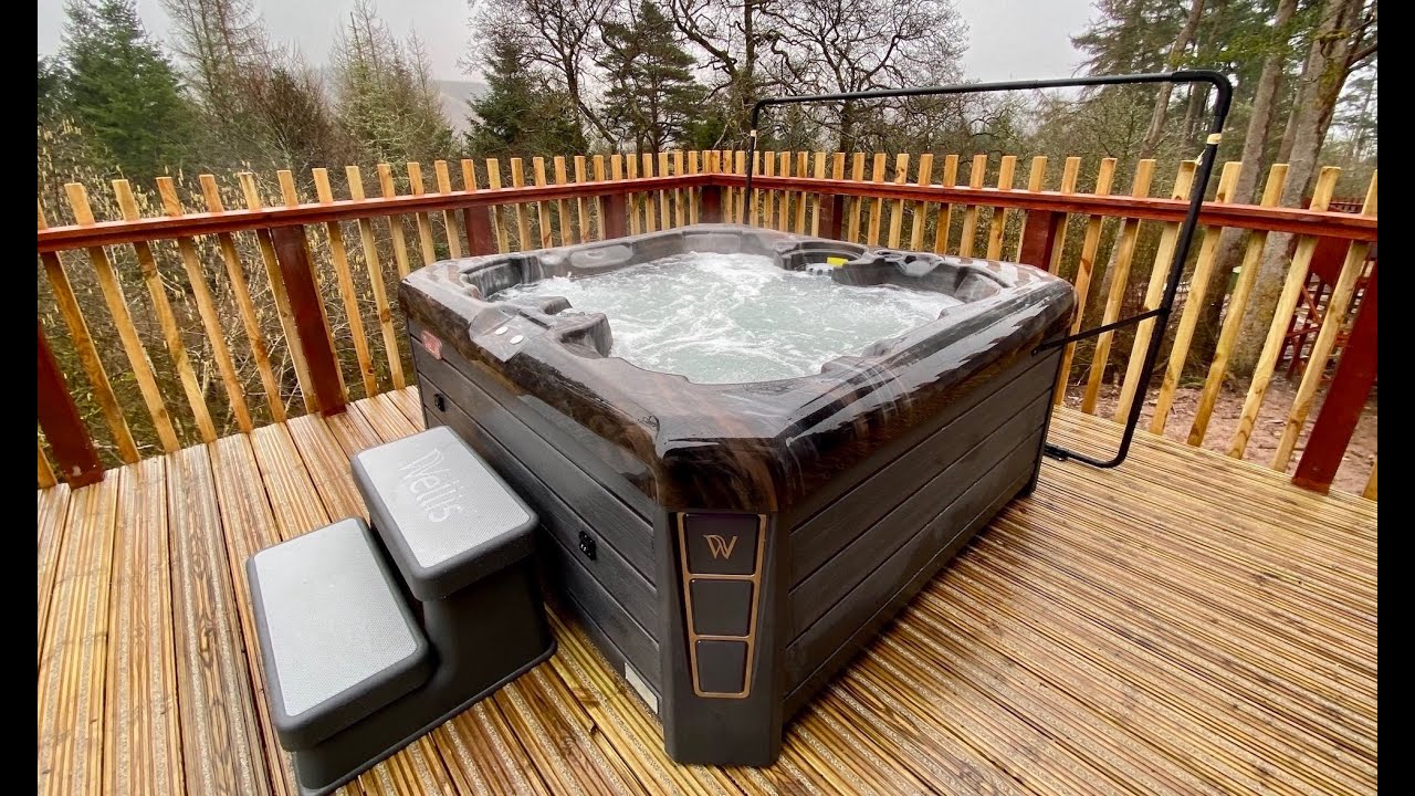 Wellis Porto Holiday Let Spa Review by Forest Holidays, Wales - YouTube