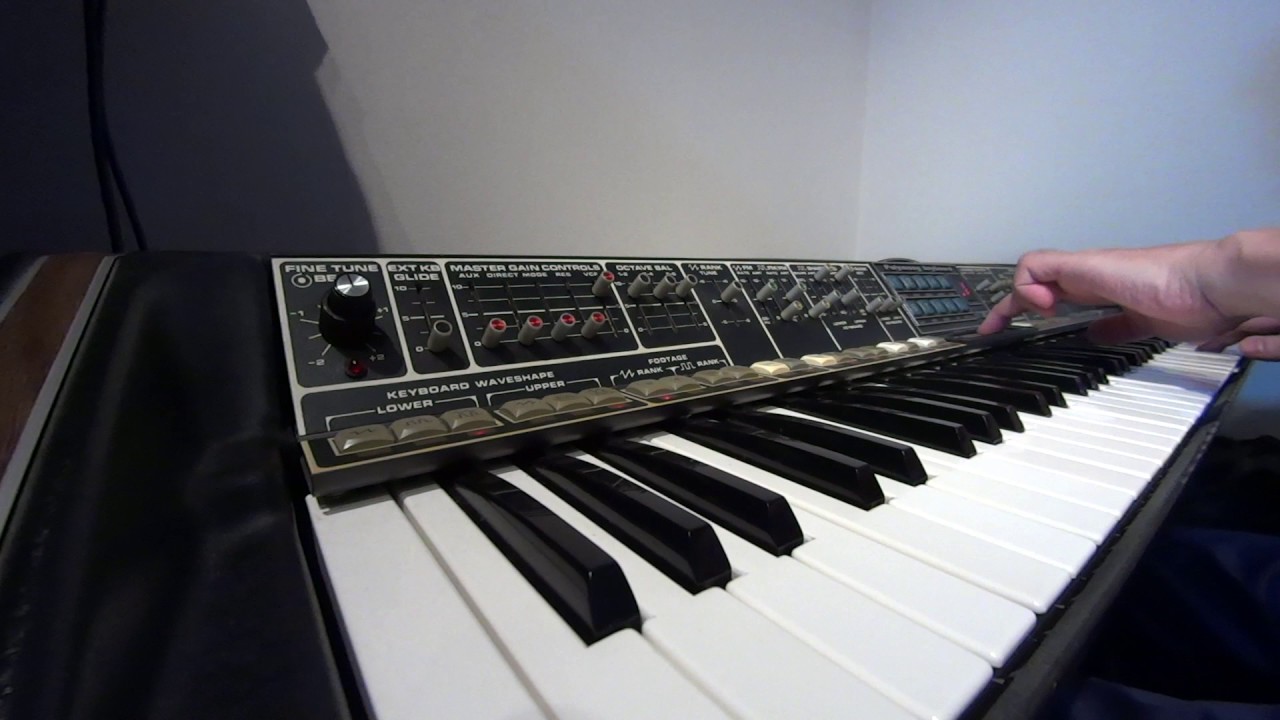 Polymoog 01 - YouTube